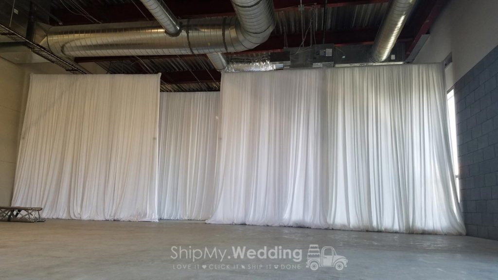 white_partition_draping_photo - Ship Our Wedding DIY Rentals