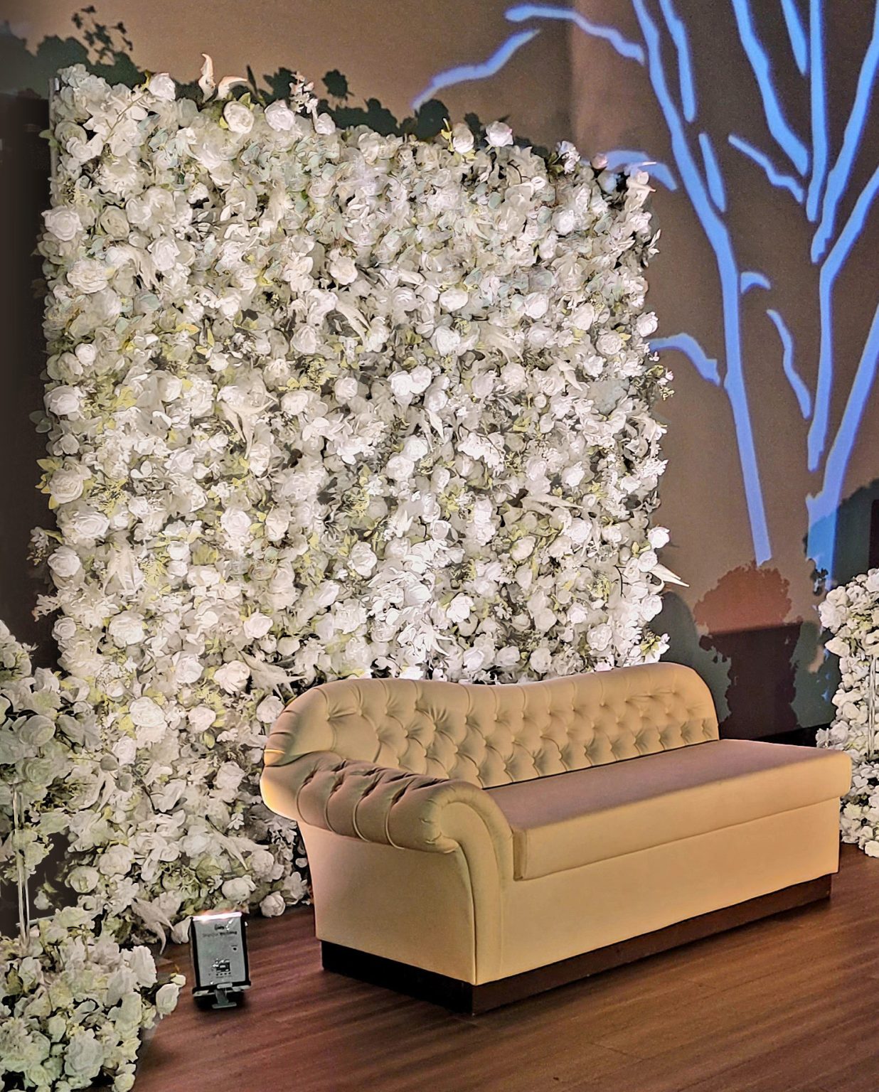 (5) Day Flower Wall Rental & Greenery Backdrop $519